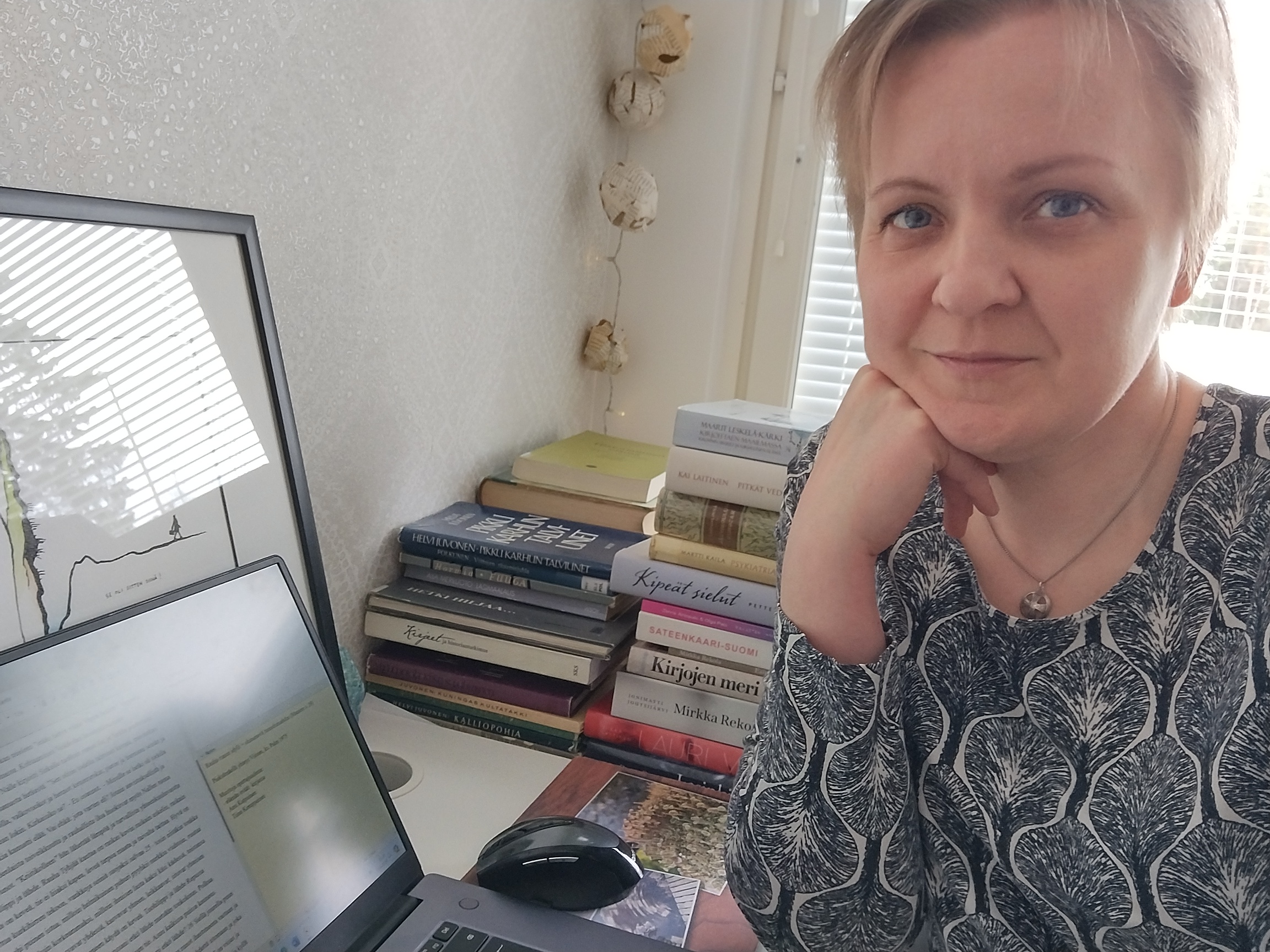 Tähänkin aineistoni taipui! – Kirjoittajan matkassa